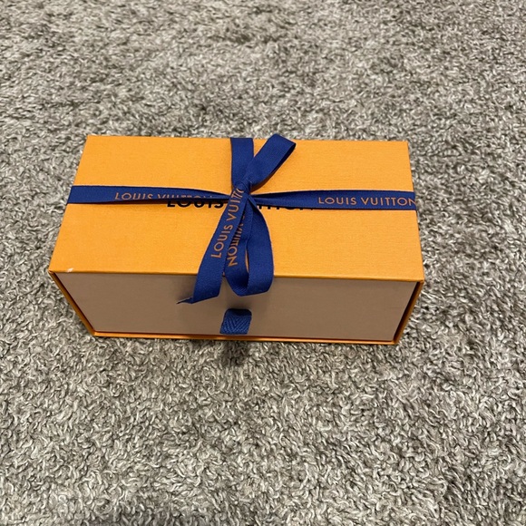 Louis Vuitton | Accessories | Louis Vuitton Orange Box With Blue Ribbon ...
